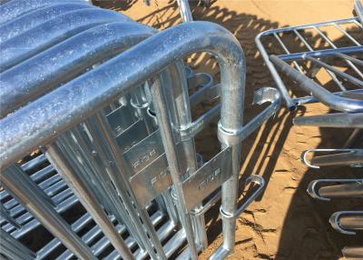China 35mm tubing crowd control barrier for sale