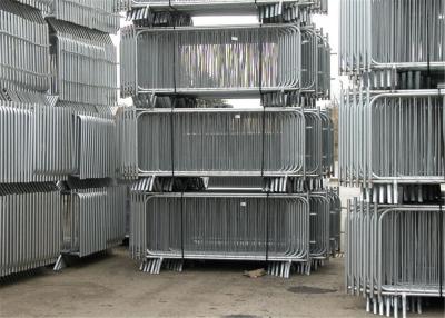 China 4'x8ft crowd control barriers for sale