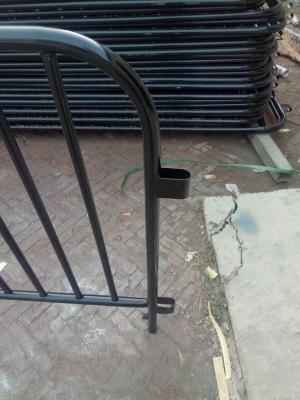 China 3.75ft x6.5ft crowd control barriers American Standard for sale