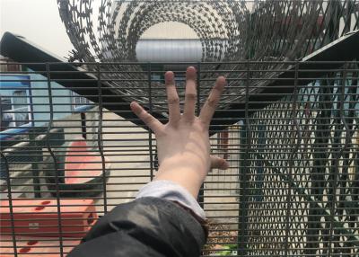China Tec-Sieve 358 High Security Mesh Fence Panels for sale