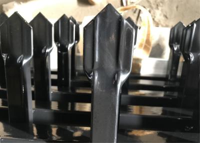 China 1500mm High X 2400mm Garrison Fencing Wide 2 rails 40X40X1.6 Upright 25X25X1.2 Crimped Spear With Post 65X65mm*1.60mm for sale