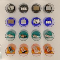 China Wall Mount Round Acrylic Frame Display Rack for Displaying Wiper and Product Display for sale