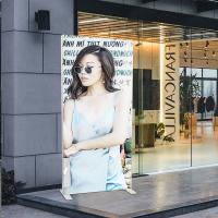 China Light Duty 32 Inch LED Screen Display for Outdoor Advertising in Livingroom Furniture for sale