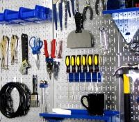 China Retail Shops Galvanized Metal Pegboard Panel 32in x 16in Perfect for Organizing Tools for sale