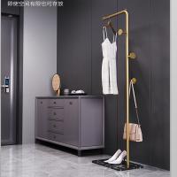 China Boutique Shops Display Stands Customized Stainless Steel Clothing Hangers in Golden Color for sale