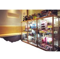 China Aluminum Glass Cabinet Display for Perfume Other Commercial Furniture for sale