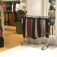 China Stainless Steel Garments Shop Fitting Stand Foldable Cloth Rack for Displaying Wiper for sale