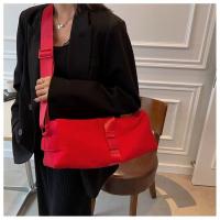 China Postman Travel Dumpling Bag Lightweight Original Travel New Shoulder Bag Sports Fitness Bag Waterproof Toast Bag for sale
