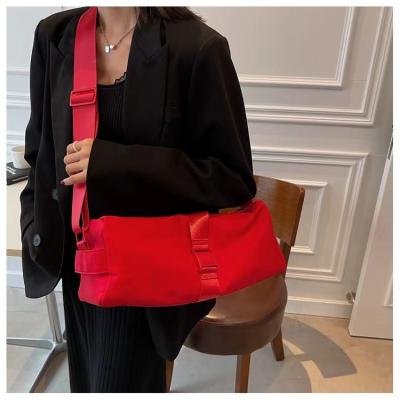 China Postman Travel Dumpling Bag Lightweight Original Travel New Shoulder Bag Sports Fitness Bag Waterproof Toast Bag for sale
