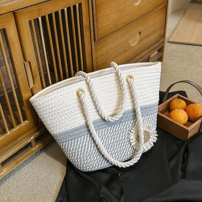 China Crochet Raffia Knot Handbags Summer Beach Straw Knot Bag Fashion Summer High Quality Ladies Crochet Raffia Straw Beach Bag Tote Bag Striped Big Hand Bags for sale