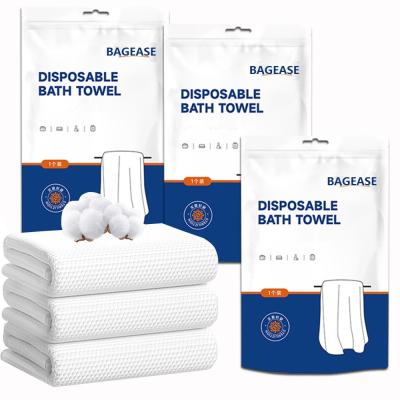 China Free Sample High Quality One Time Use Disposable Bath Towels 55''X27.5'' Large Portable Thicken Individually Wrapped Bath Towels for sale