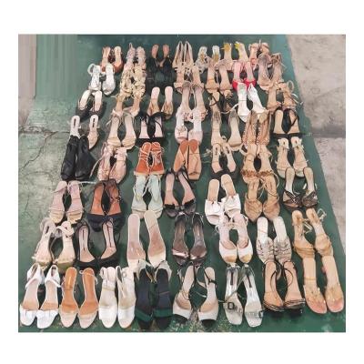 China Grade AAA High Quality Old Stock Clearance Wholesale Bales Prices Woman Shoes Stock Lot Japan Korea Second Hand Shoes In China Surplus Stock Clearance Used Name Brand Luxury Ladies Used Shoes for sale