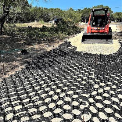 China Heavy-Duty Honeycomb Geogrid For Soil, Gravel, Grass & Driveway Stabilization On Slopes, Walkways And Patios Driveways, Parking, Landscaping, Patios, Golf Cart ATV Paths for sale