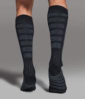 China Gender-Neutral Winter Ski Socks Warm Thermal Calf Compression Snowboard Socks for Cold for sale