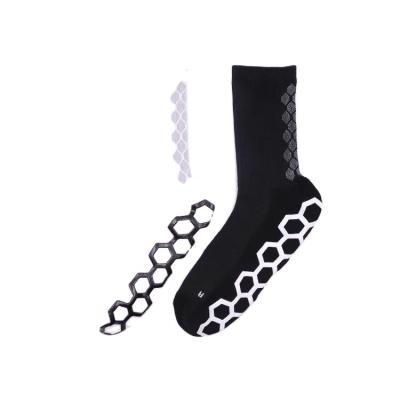 China Standard Thickness Unisex Socks Customize Sports Socks with Classic Design for sale