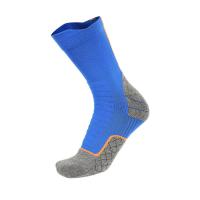 China Sustainable Multi-Color Non-Slip Sports Socks for All Ages and Levels of Athletes for sale