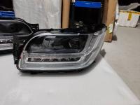 China 2018-2022 Lincoln Navigator Headlight - Direct Replacement Front Headlamp Assembly with Durable Housing for sale