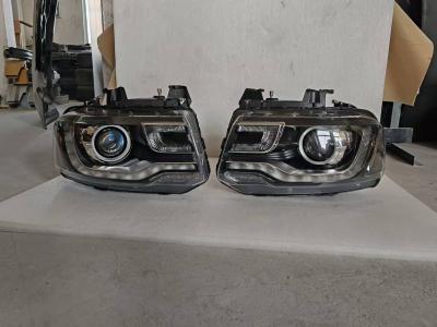 China 2014-2017 Lincoln Navigator Headlight Assembly - Direct Replacement Front Headlamp with OEM-Style Appearance for sale