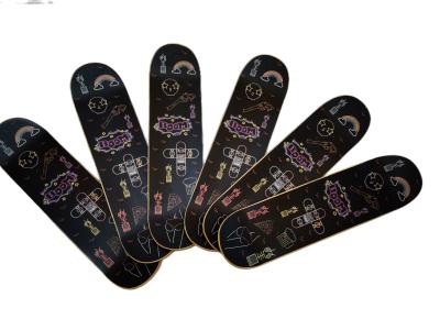 China Custom Graphic Professional Blank Canadian Maple Wood Skateboards Stable for sale