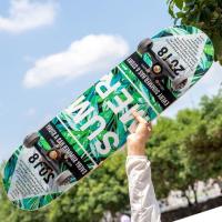 China Seven Layers Maple Custom Complete Skateboards 20cm Width For Adult for sale