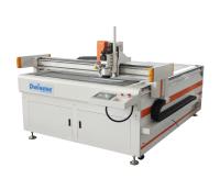 China Fabric Leather Oscillating Knife Cutter Garment Pattern Cutting Machine for sale