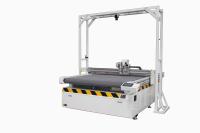 China Automatic Foam Leather CNC Oscillating Knife Cutter for sale
