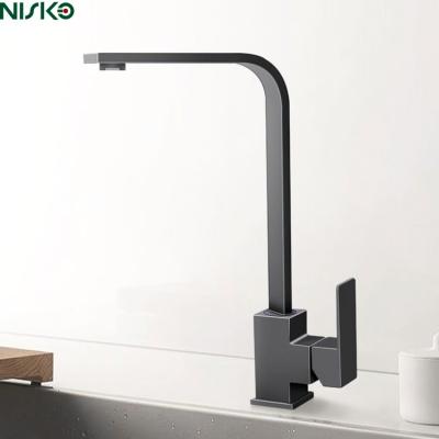 China Kitchen Pull Out Spray Faucet 210mm Height with 20