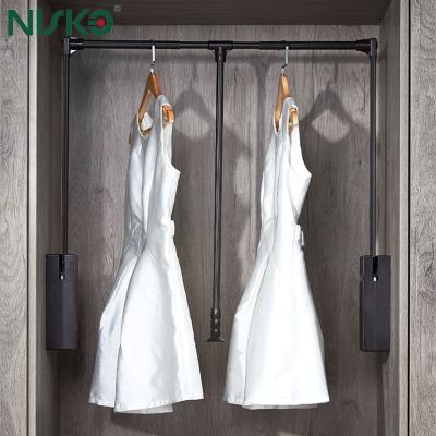China Pull Down Clothes Rack with Soft-Closing Mechanism - 30 lb Capacity in 36