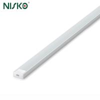 China Surface Mounted Aluminum LED Strip Light Bar with 3000K/4000K Options and 50,000 Hour Lifespan for sale