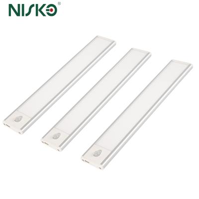 China Ultra-Thin Rechargeable LED Night Light Motion Sensor Control Magnetic Wardrobe Lighting for sale