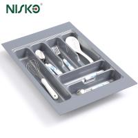 China Modular Cutlery Tray Flatware Organizer with Adjustable Compartments BPA-Free Plastic 40cm for sale