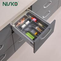 China Modular Cutlery Tray Flatware Organizer with Adjustable Compartments BPA-Free Plastic 40cm for sale
