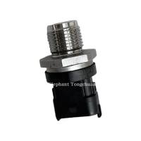 China Safely Monitor Fuel Rail Pressure with Foton Aumark Tunland 5301141 0281006326 Sensor for sale