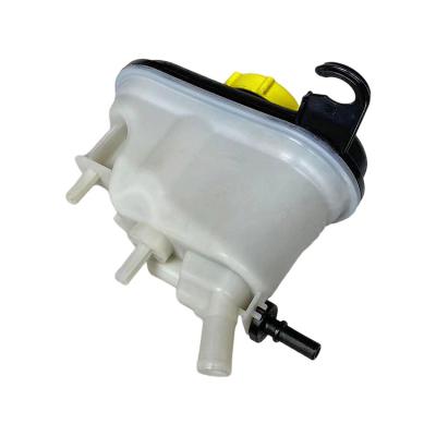 China Large Stock LR072550 LR048454 Expansion Tank GL2820 24V for Foton GRATOUR ix5 MPV for sale