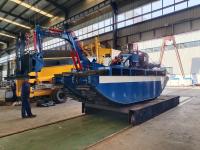 China Amphibious Water Weed Harvester 58KW Hydraulic Track Drive Tier IV Emission for sale