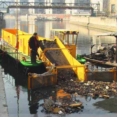 China Automatic 4 Row Submerged Aquatic Weed Harvester 50-110 HP Diesel Engine for Lakes for sale