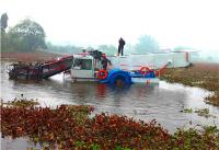 China Automatic 4 Row Submerged Aquatic Weed Harvester 50-110 HP Diesel Engine for Lakes for sale