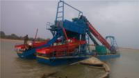 China Bucket Chain Dredger 400m3/h Output ISO9001 River Sand Dredging Equipment for sale