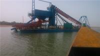 China Bucket Chain Dredger 400m3/h Output ISO9001 River Sand Dredging Equipment for sale