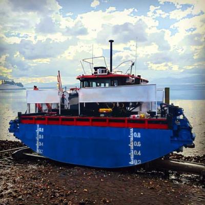 China 194KW Cummins Engine Amphibious Dredger with 6.5m Dredging Depth for sale