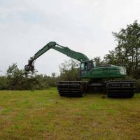 China Amphibious Excavator 4000mm Excavation Height 750mm Track Shoe Width 4.2m Digging Arm for sale