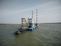 China Diesel Cutter Suction Dredger 500m3/h Capacity 12m Dredging Depth 65000kg for sale