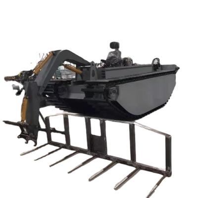 China Multifunctional Amphibious Weed Harvester 194KW with Diesel Engine for sale