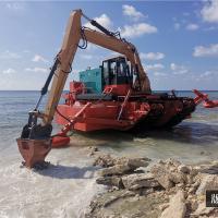 China Diesel Amphibious Excavator 400m3h Flow 110kw for River Lake Sand Dredging for sale