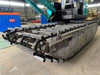 China Amphibious Excavator 500m Output Distance 4m Dredging Depth 1m³ Bucket Capacity 194kw for sale