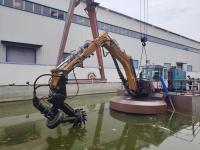 China High Efficiency Amphibious Dredger with Stable Work and One Person Operation for Dredging and Weeding for sale