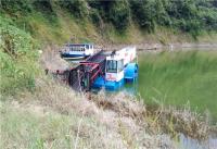 China KEDA Paddle Wheel Aquatic Weed Harvester 1.2m Cutting Width CE Certified for Water Hyacinth Collection for sale