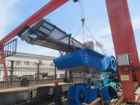 China Mini Aquatic Weed Harvester 12t Load Capacity for Water Hyacinth Application for sale
