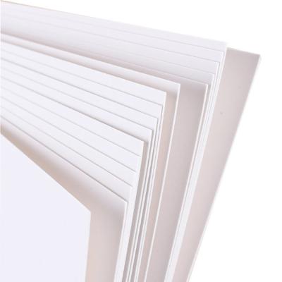 China 80 Gsm 700x1000mm Glossy Paper C2S Art Paper White Color High Stiffness for sale