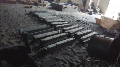 China Ductile Iron QT600-3 Lift Gate Castings with Resin Sand Molding Process EB16005 for sale